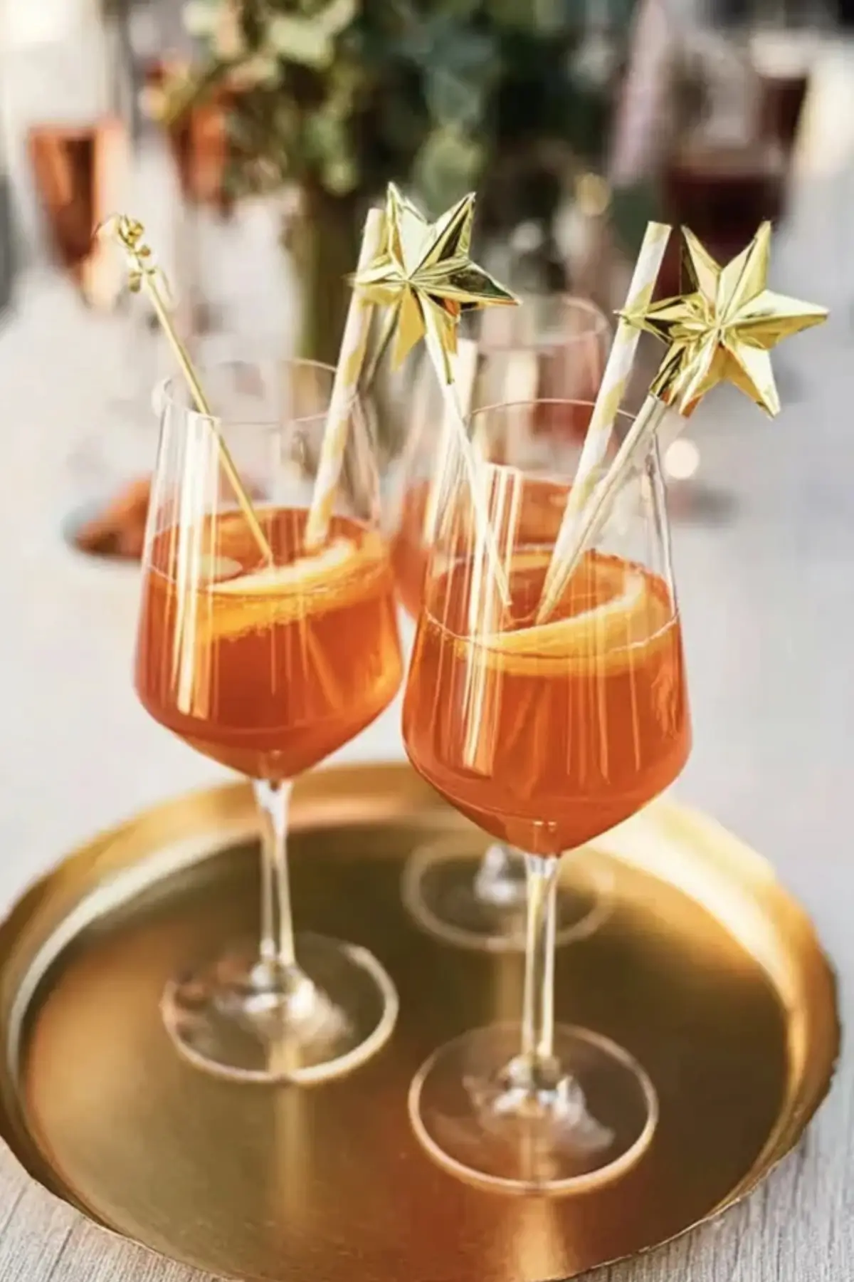 Winterlicher Aperol Spritz – Festlicher Genuss mit Zitruskick ...